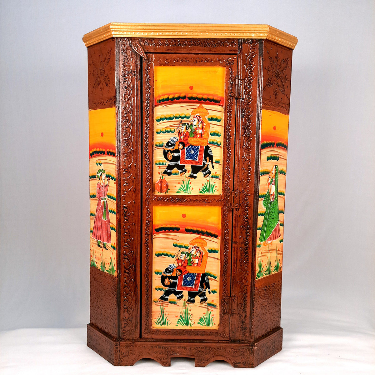 Corner Stands | Buy Corner Stand & Shelves Online | Best Prices